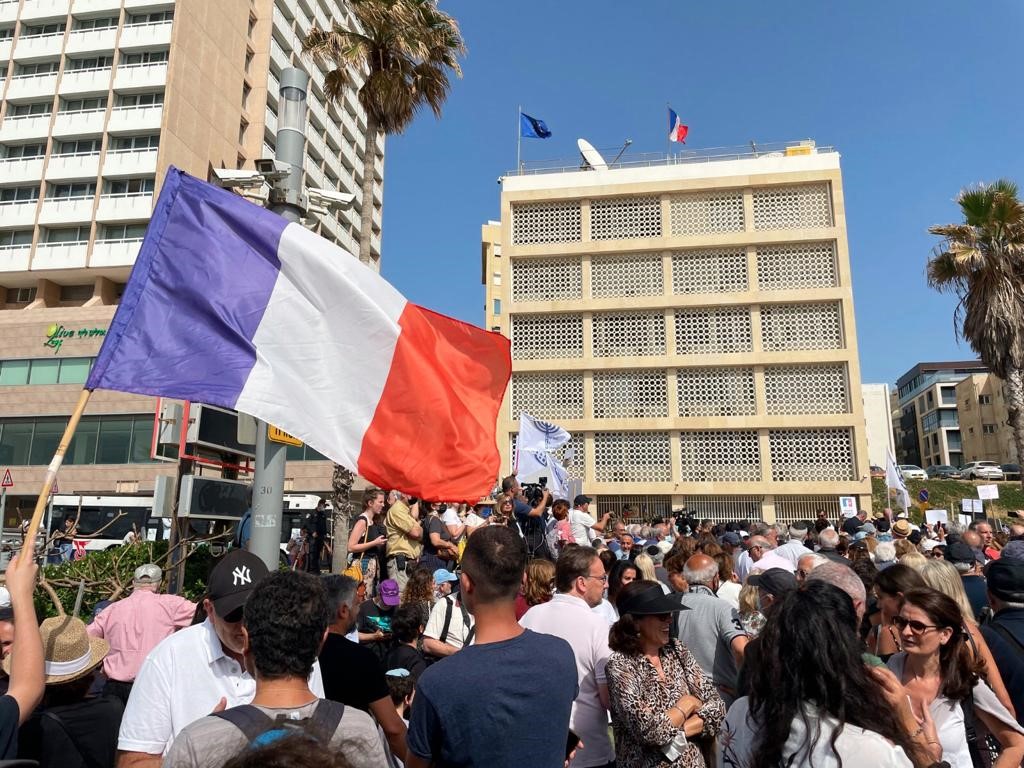 'Rally of anger' in Paris: Thousands demand justice for Sarah Halimi - EJP